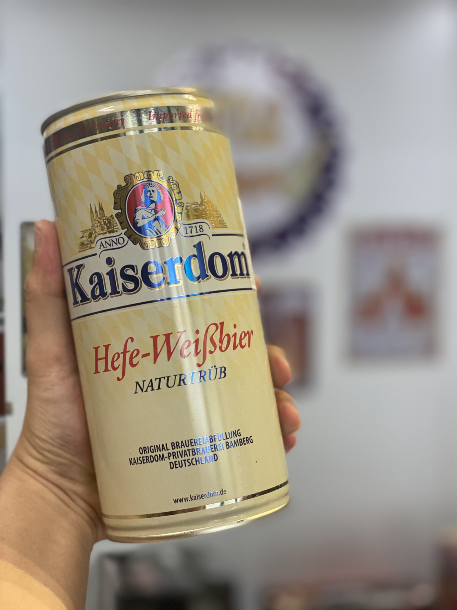 Bia Kaiserdom Hefe Weissbier 4.7% – Lon 1L – Thùng 12 Lon - BIA NHẬP ĐÀ ...